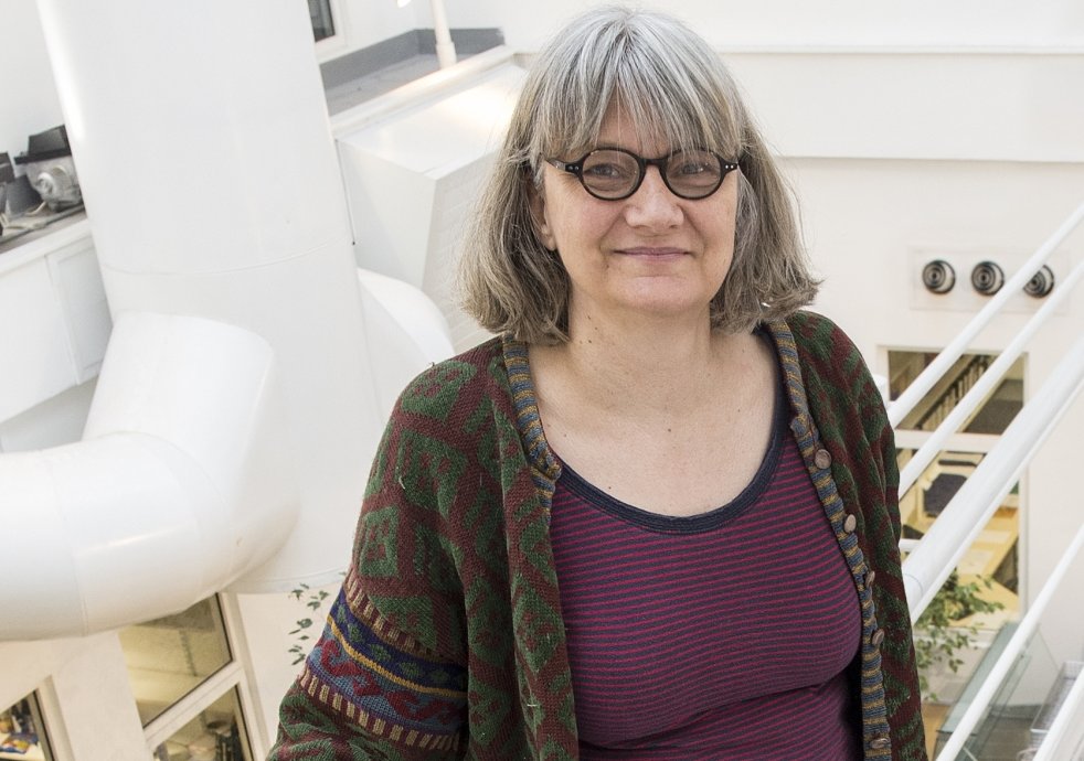 Professor Cathie Martin made an MBE | John Innes Centre